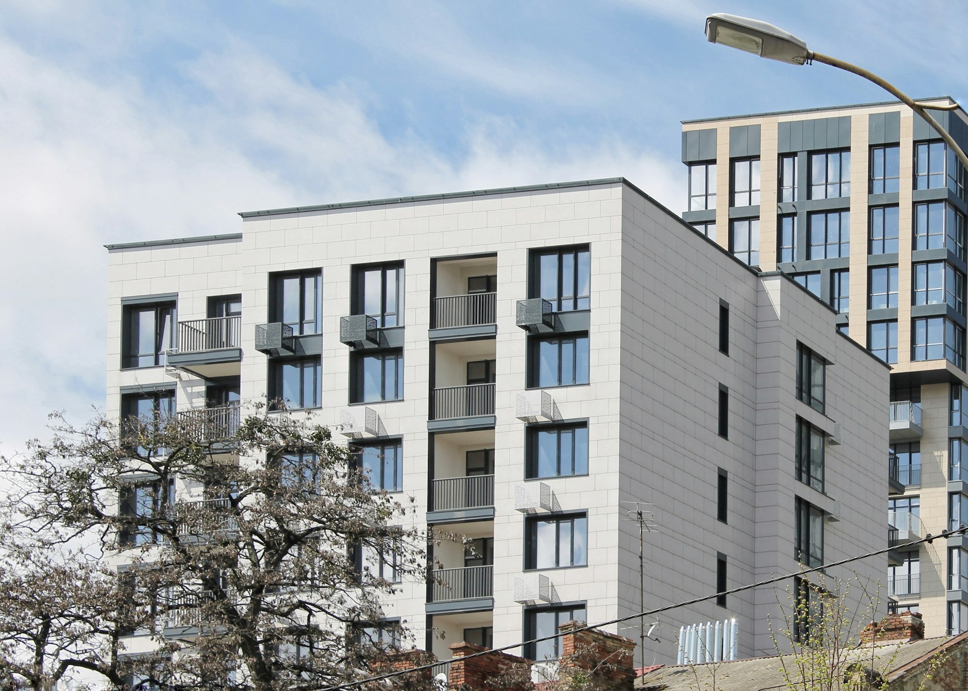 West Covina 76-Unit Apartment Complex Sells for $26.35MM in Record Seller-Financed Deal - The ...